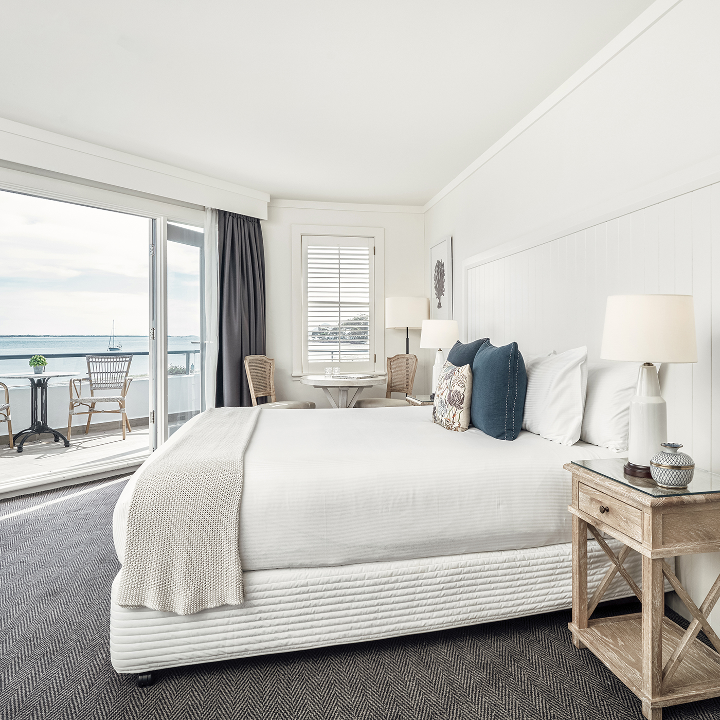 Anchorage Room - Luxury Accommodation in Port Stephens | The Anchorage ...