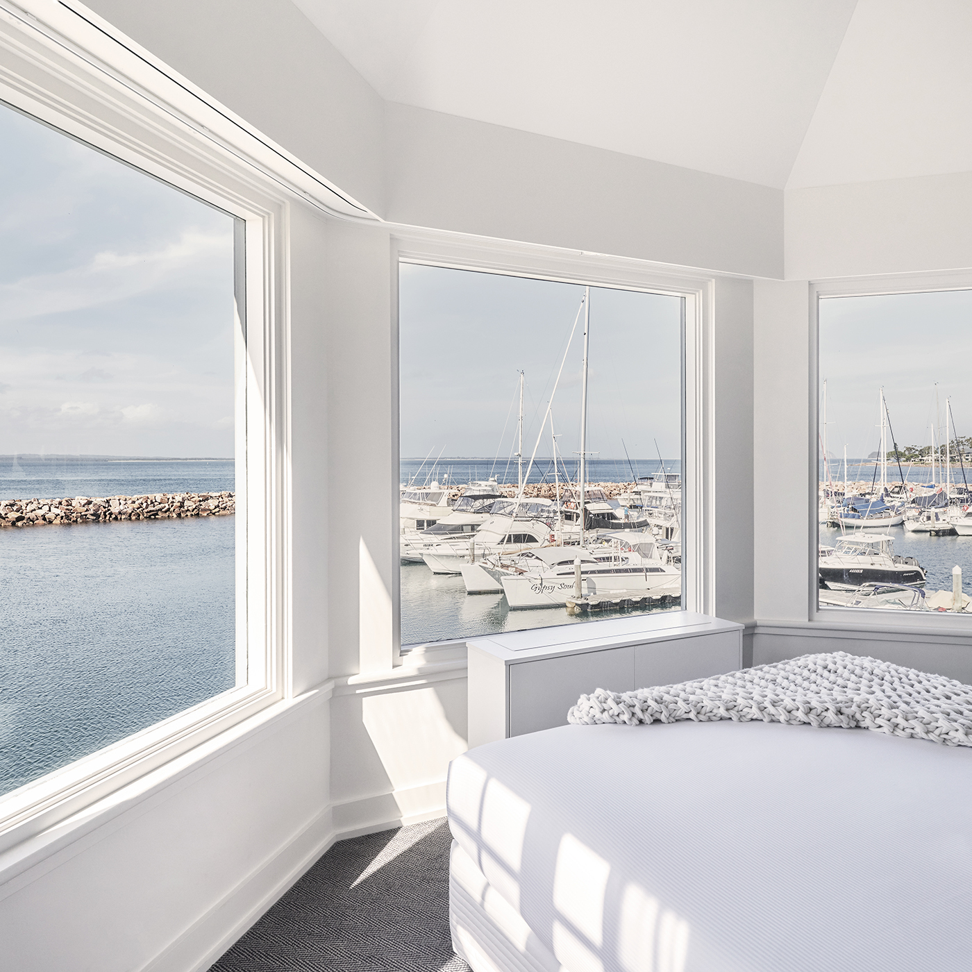 Accommodation Port Stephens - Hotels, Luxury Suites & Villas