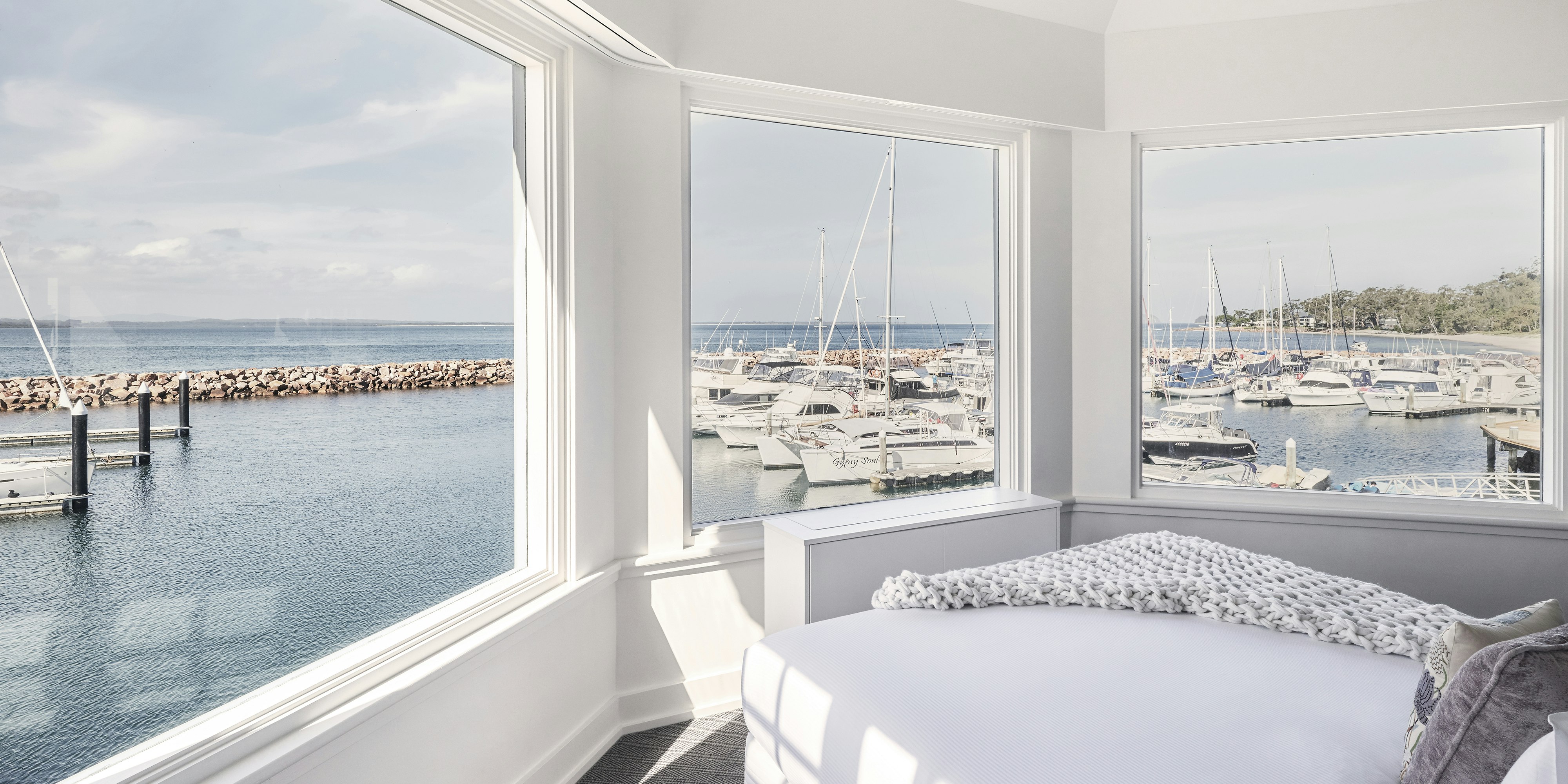 Loft Two Bedroom - Luxury Accommodation in Port Stephens | The ...