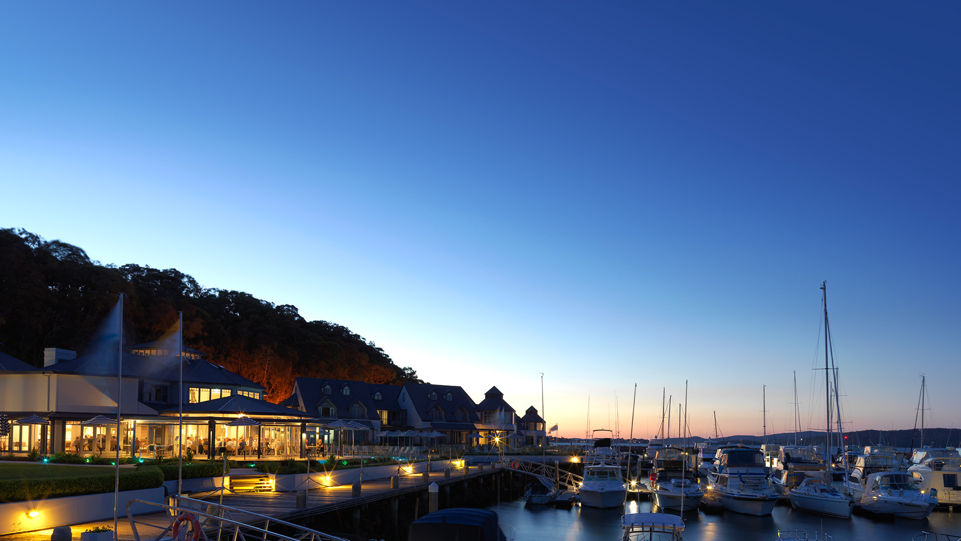 Port Stephens Luxury Accommodation - The Anchorage Hotel & Spa